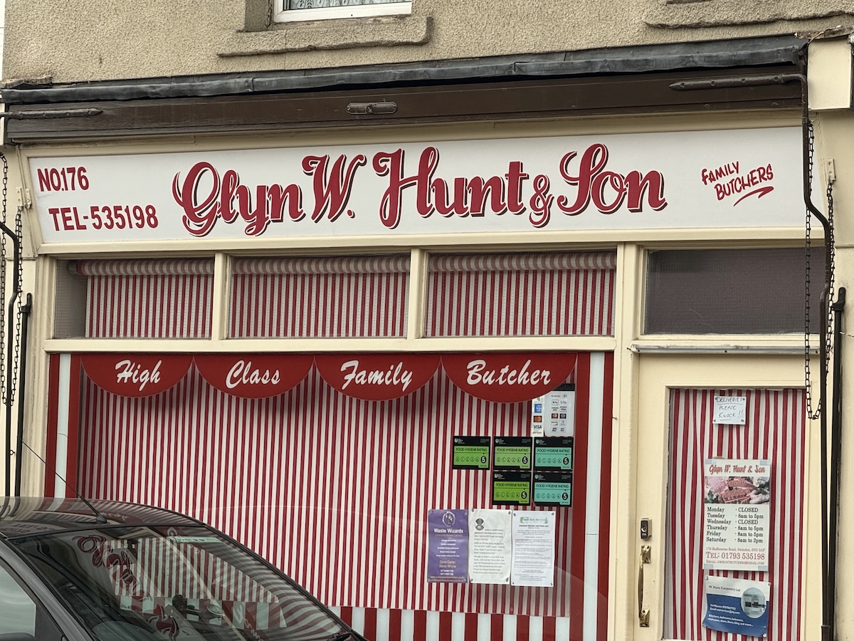 G.W.Hunt & Son Family Butchers – Welcome To Swindon!